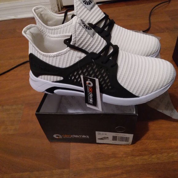 Akademiks | Shoes | Akademiks Fast Mens Sneakers Brand New With Tags ...